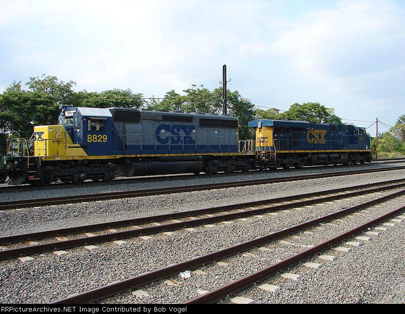 CSX 8829